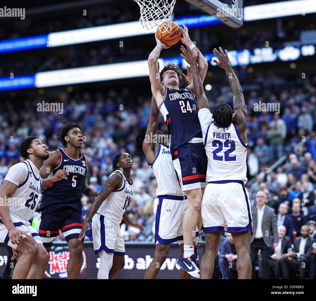 UConn Huskies guard Braylon Mullins (24) makes a layup in the second ...