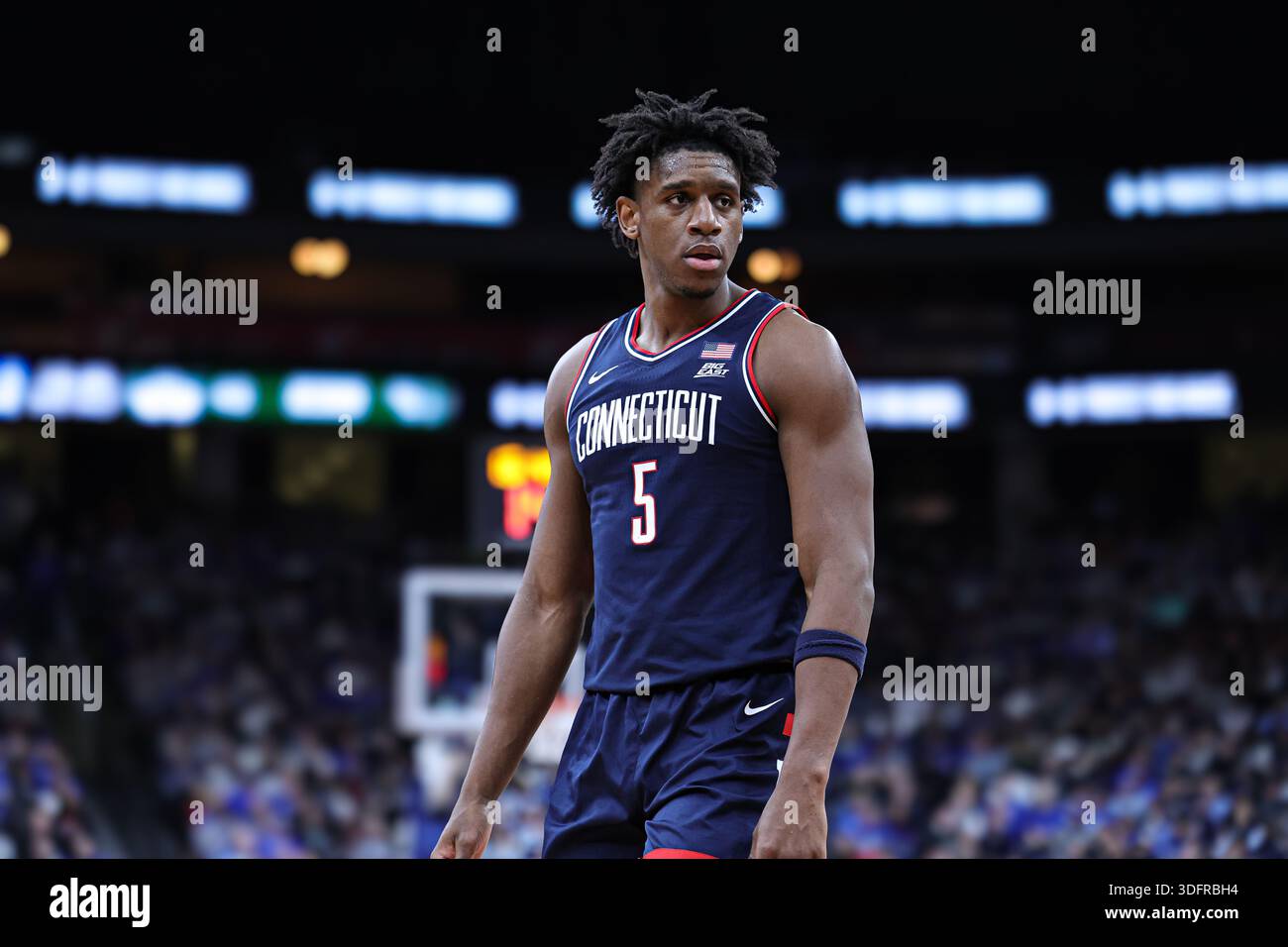 UConn Huskies center Tarris Reed Jr. (5) during the game at Prudential ...