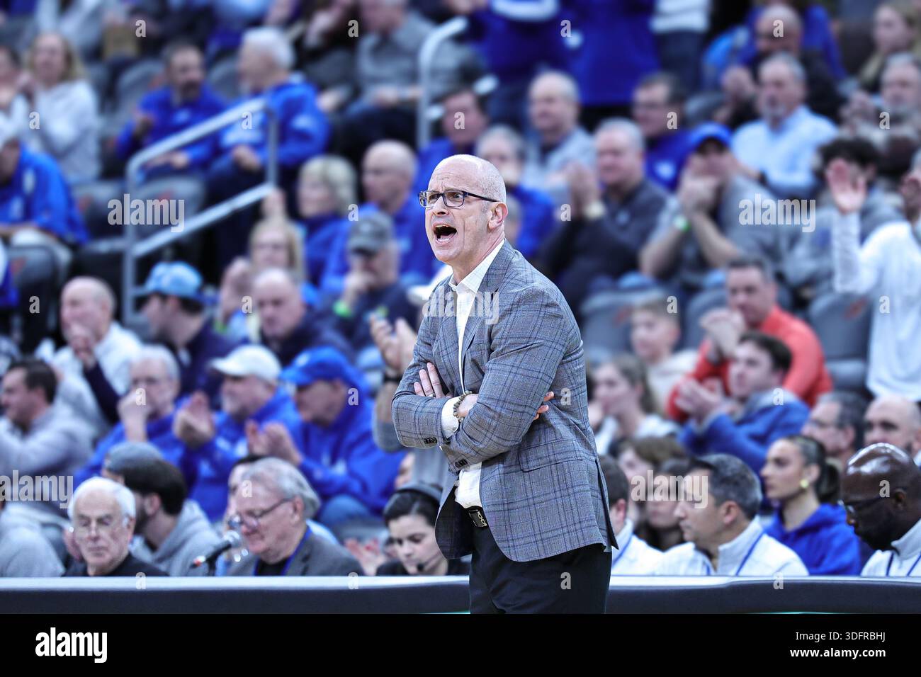 UConn head coach Dan Hurley yells at the official during the game at ...