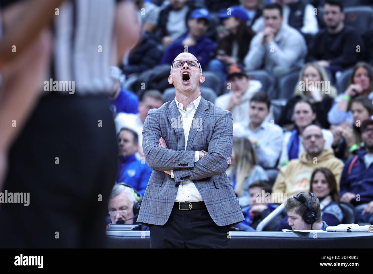 UConn head coach Dan Hurley yells at the official during the game at ...