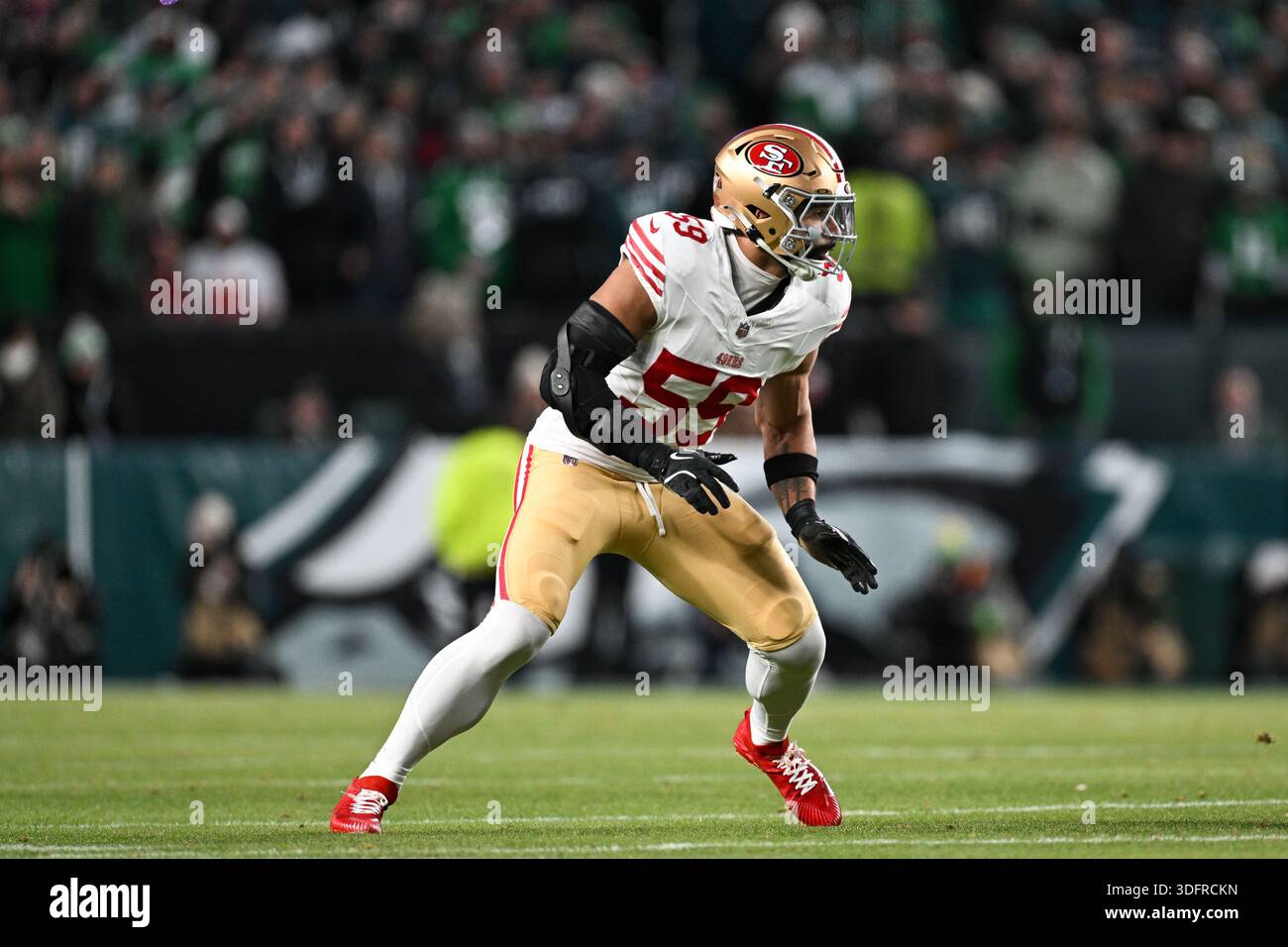 San Francisco 49ers linebacker Curtis Robinson in action during the ...