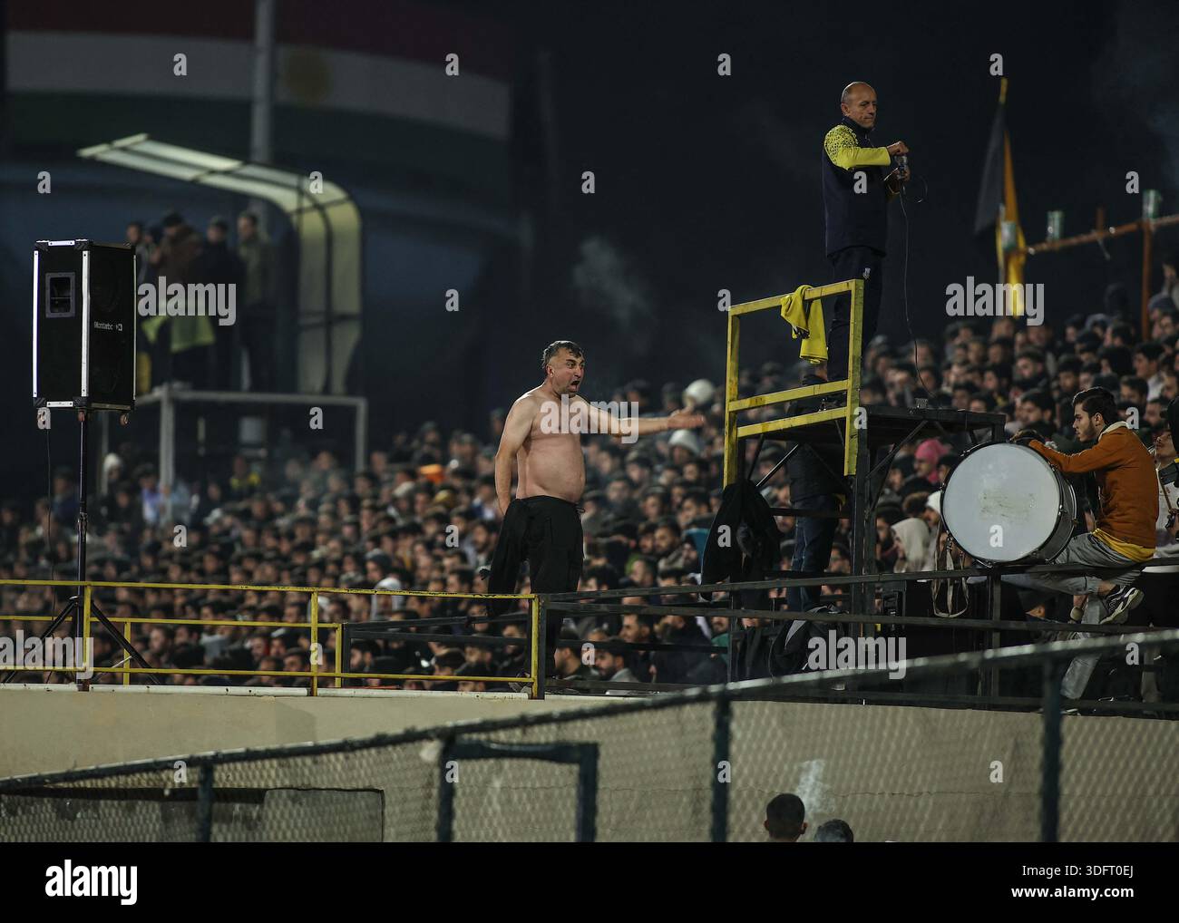 Erbil, Iraq. 13th Jan, 2026. Erbil SC supporters celebrate during the ...