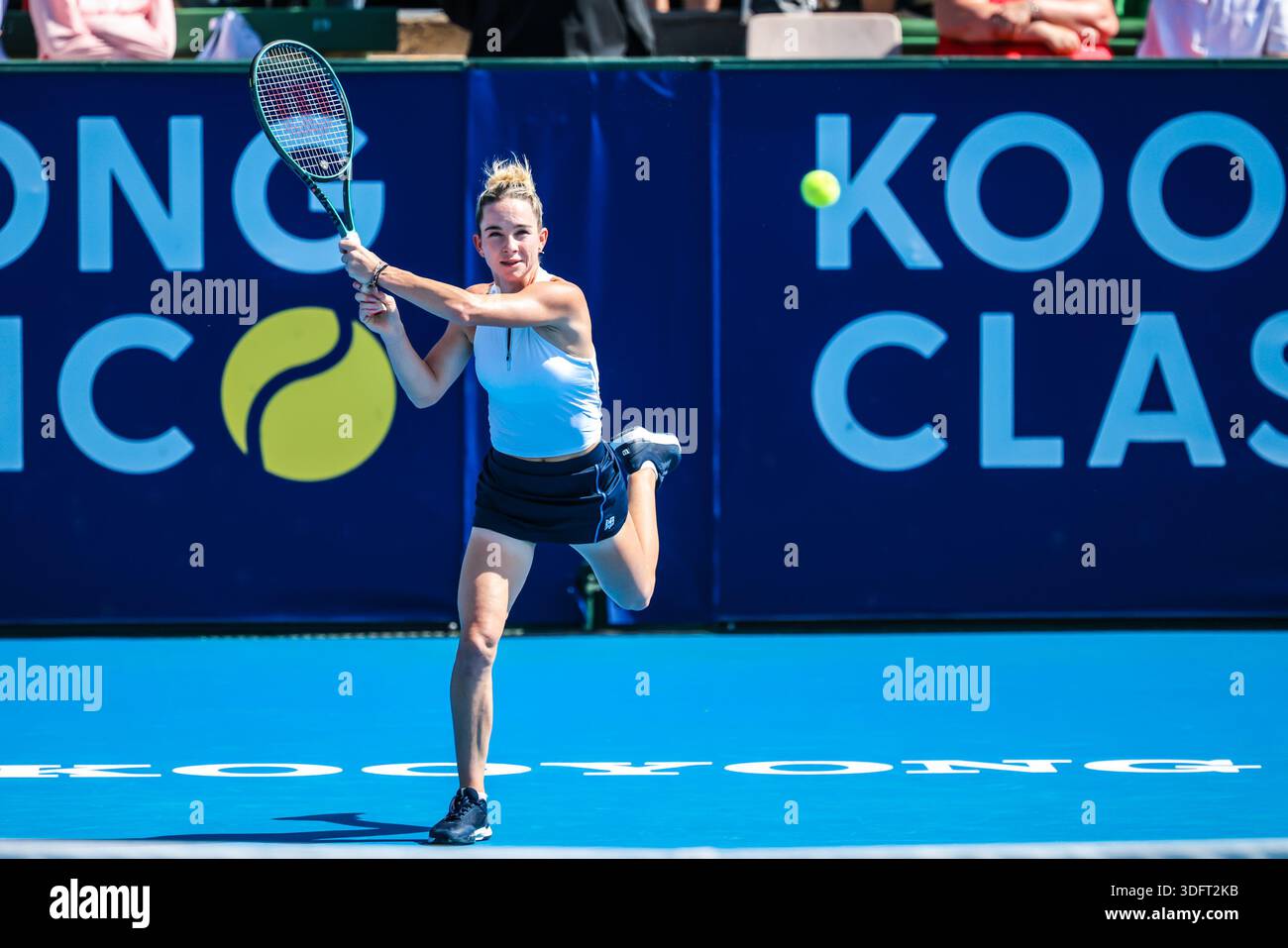 Elizabeth Mandlik of USA plays against Katie Boulter of Great Britain ...