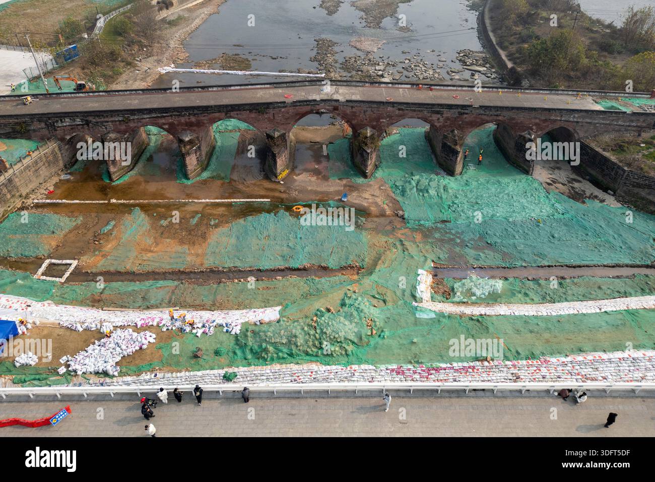 Chengdu,China.13th January 2026. The Erjiangsi Ancient Bridge ...