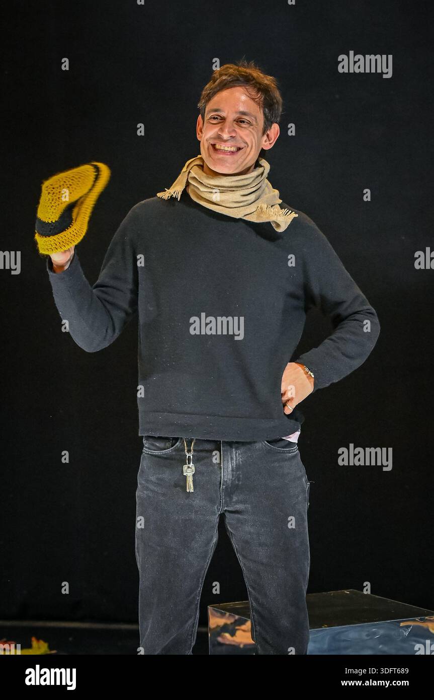 **NO WEB AND NEWSPAPERS ONLY FOR ITALY** Spazio Diamante Meno di Due In ...