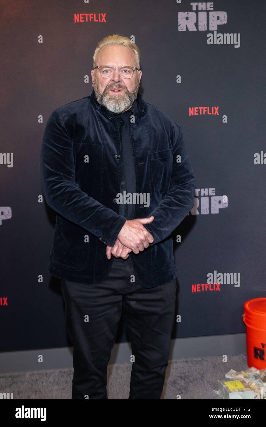 NEW YORK, NEW YORK - JANUARY 13: Joe Carnahan attends Netflix's "The ...