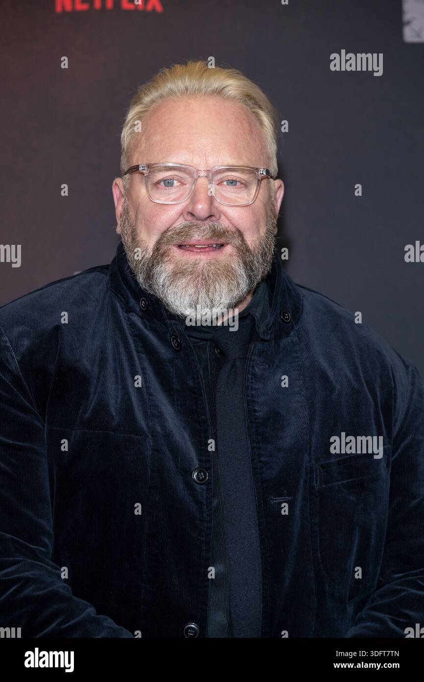 NEW YORK, NEW YORK - JANUARY 13: Joe Carnahan attends Netflix's "The ...