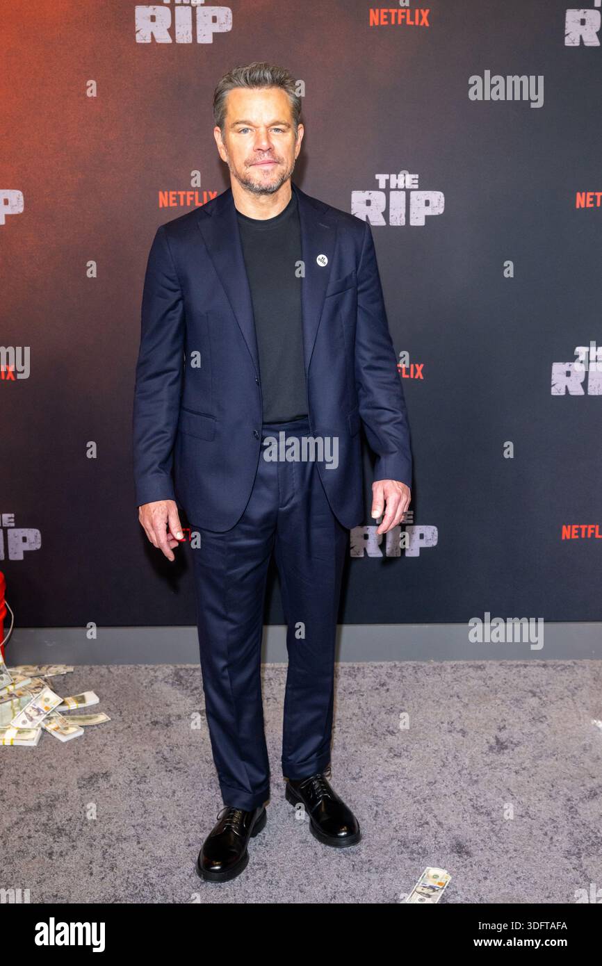 Matt Damon attends Netflix's "The Rip" New York Premiere at Alice Tully ...