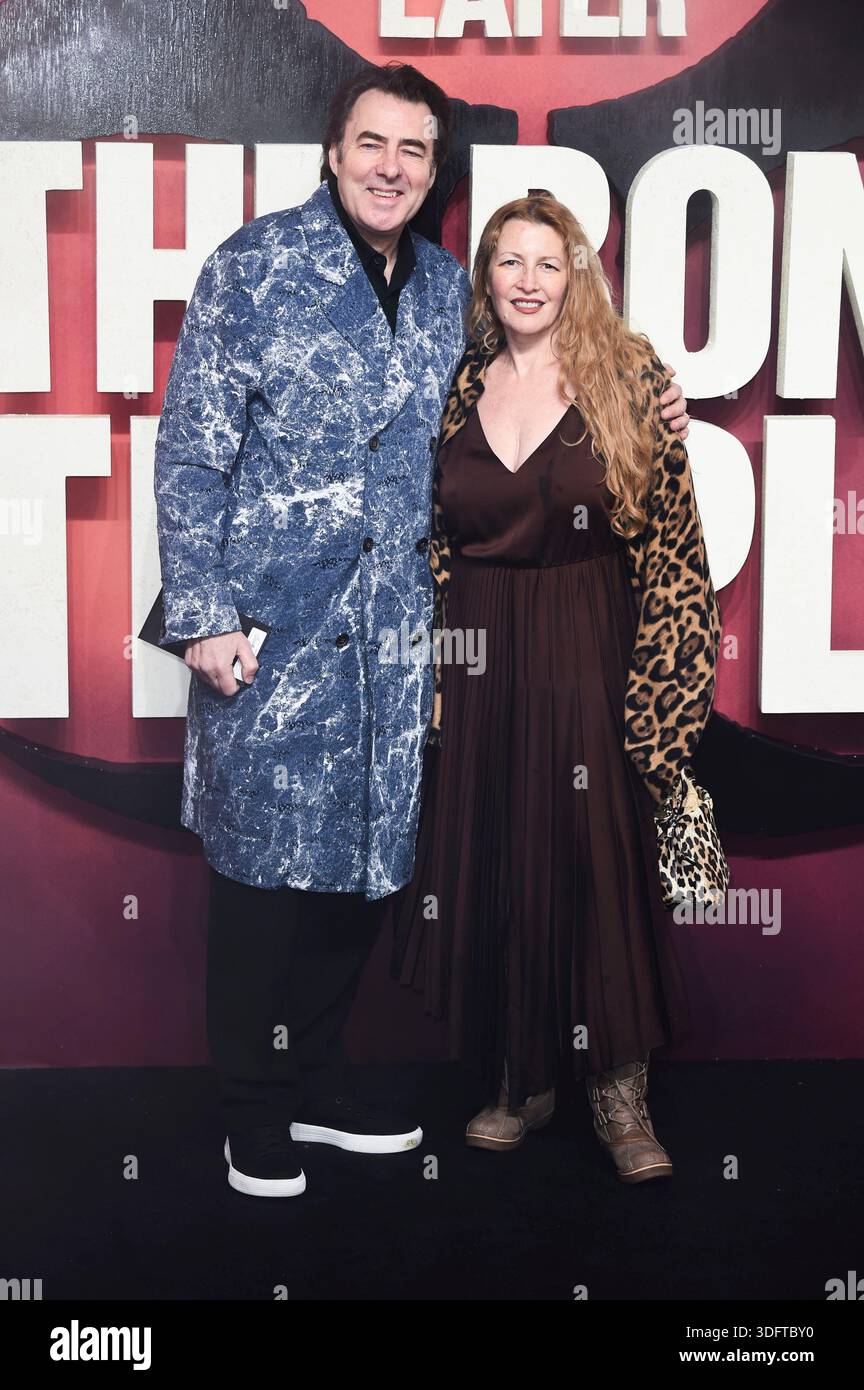 Jonathan Ross mit Ehefrau Jane Goldman bei der Weltpremiere des ...