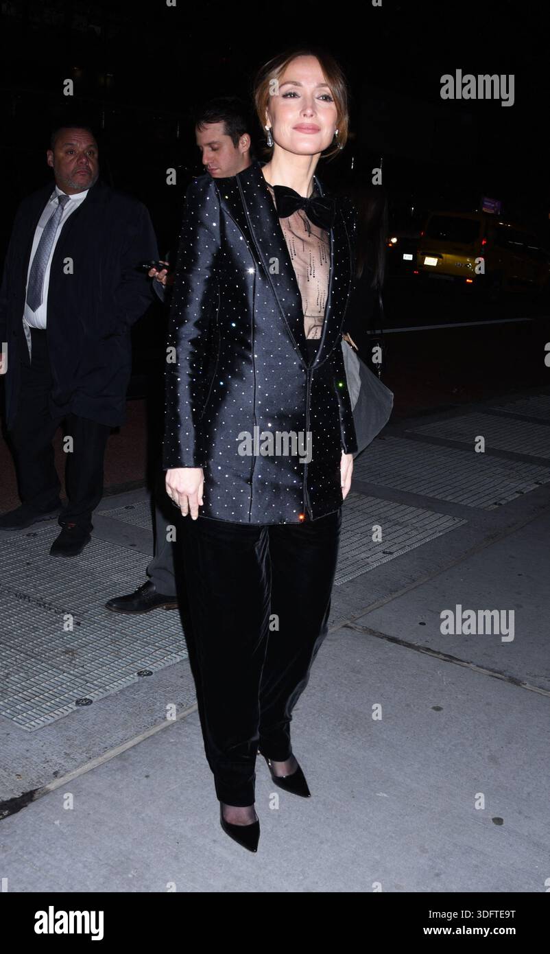 Rose Byrne at The National Board of Review Annual Awards Gala at ...