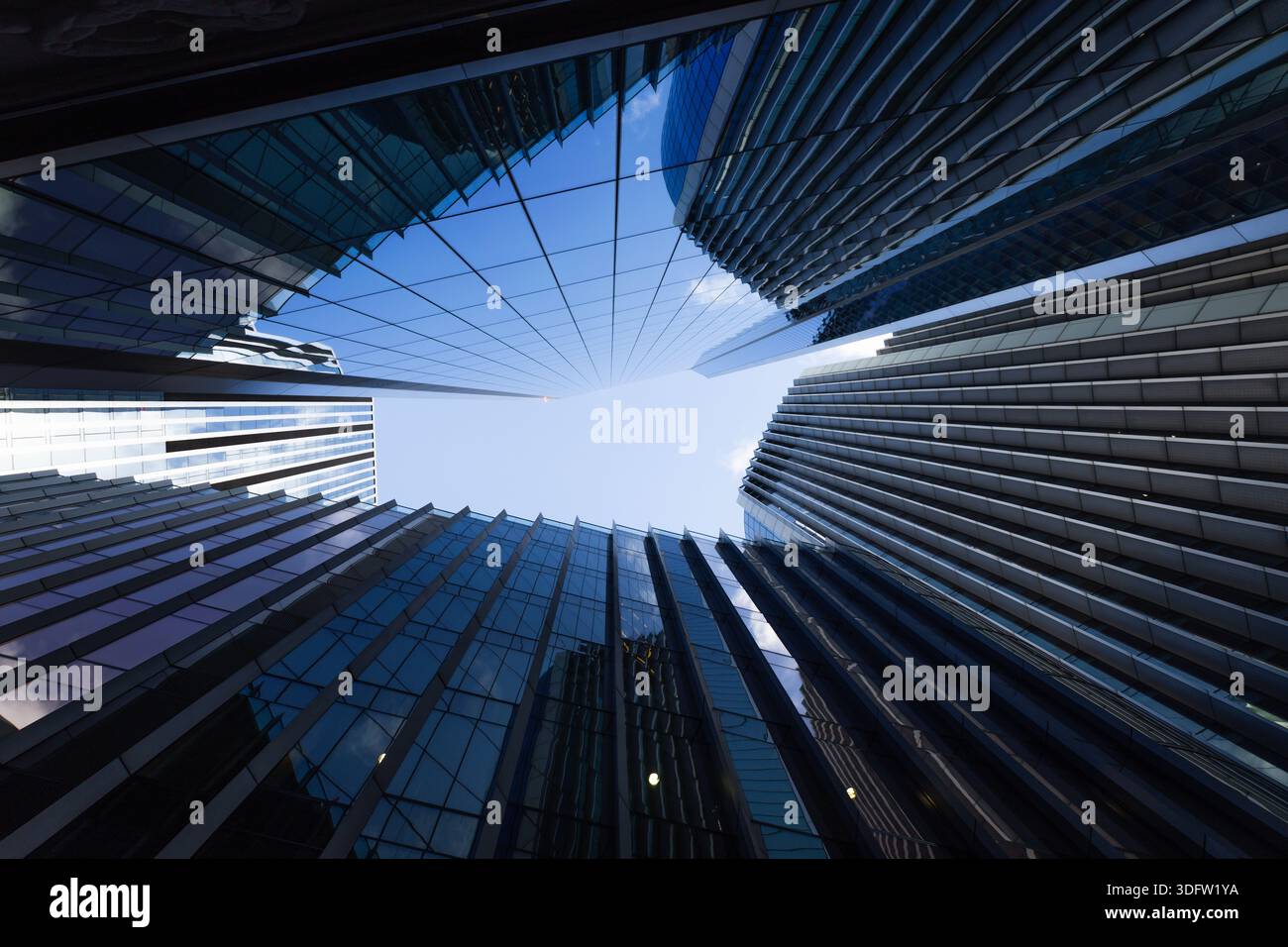 Wide angle modern minimalist hi-res stock photography and images - Alamy