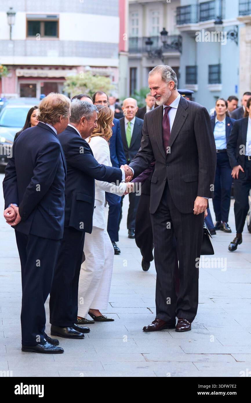 King Felipe VI of Spain, Queen Letizia of Spain attends at Centro del ...
