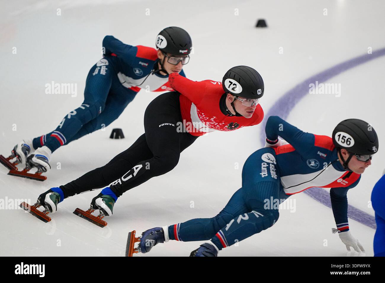 TILBURG, NETHERLANDS - JANUARY 14: Simon Bastier of France, Nico ...