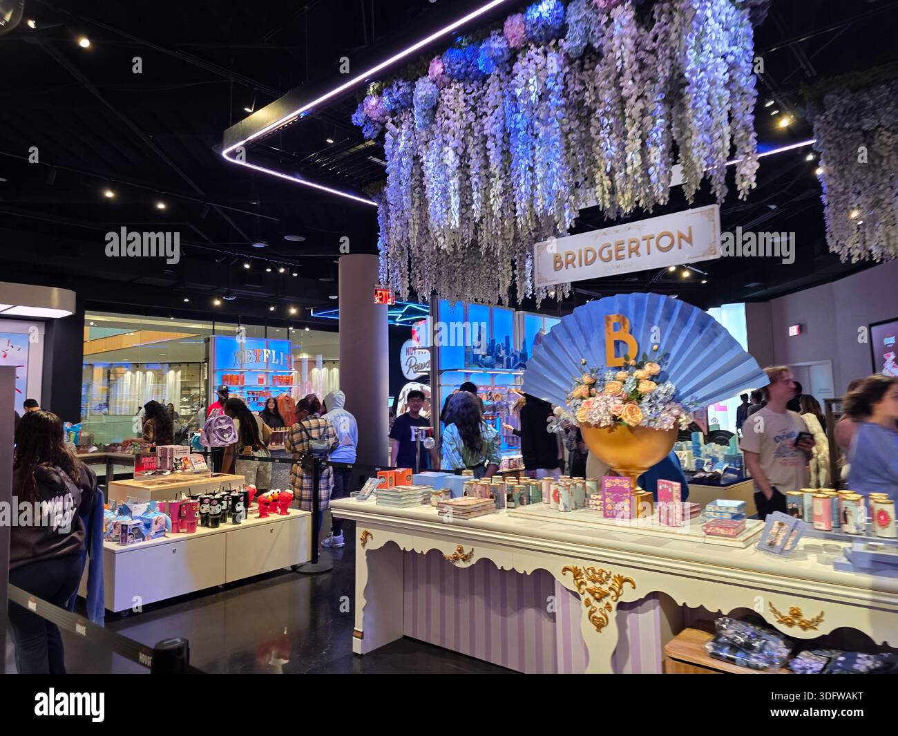 Walking Inside of Netflix House Inside of Mall Stock Photo - Alamy
