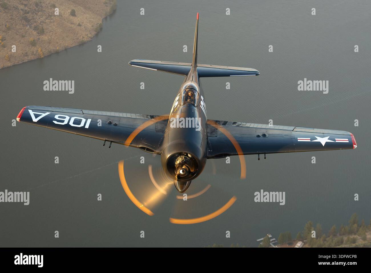 Wwii pilot silhouette hi-res stock photography and images - Alamy