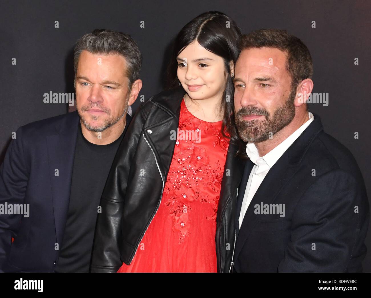 NEW YORK, NY - JANUARY 13: Matt Damon, Isabella Aparicio and Ben ...