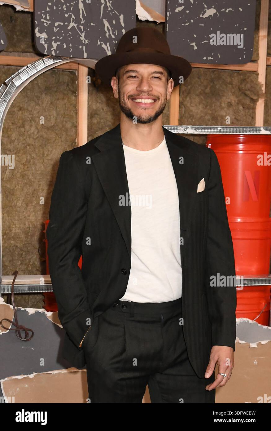 NEW YORK, NY - JANUARY 13: Alex Fernando at the Netflix World premiere ...