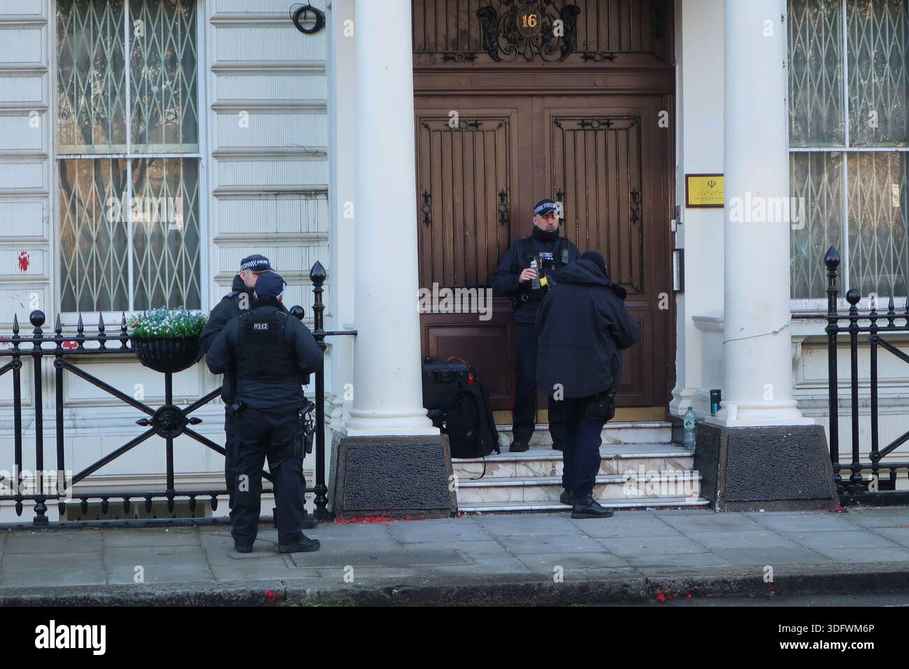 London.UK.14th January 2026. MET Police step up protection for Iranian ...