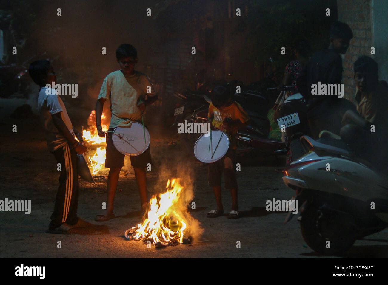 Pongal light hi-res stock photography and images - Alamy
