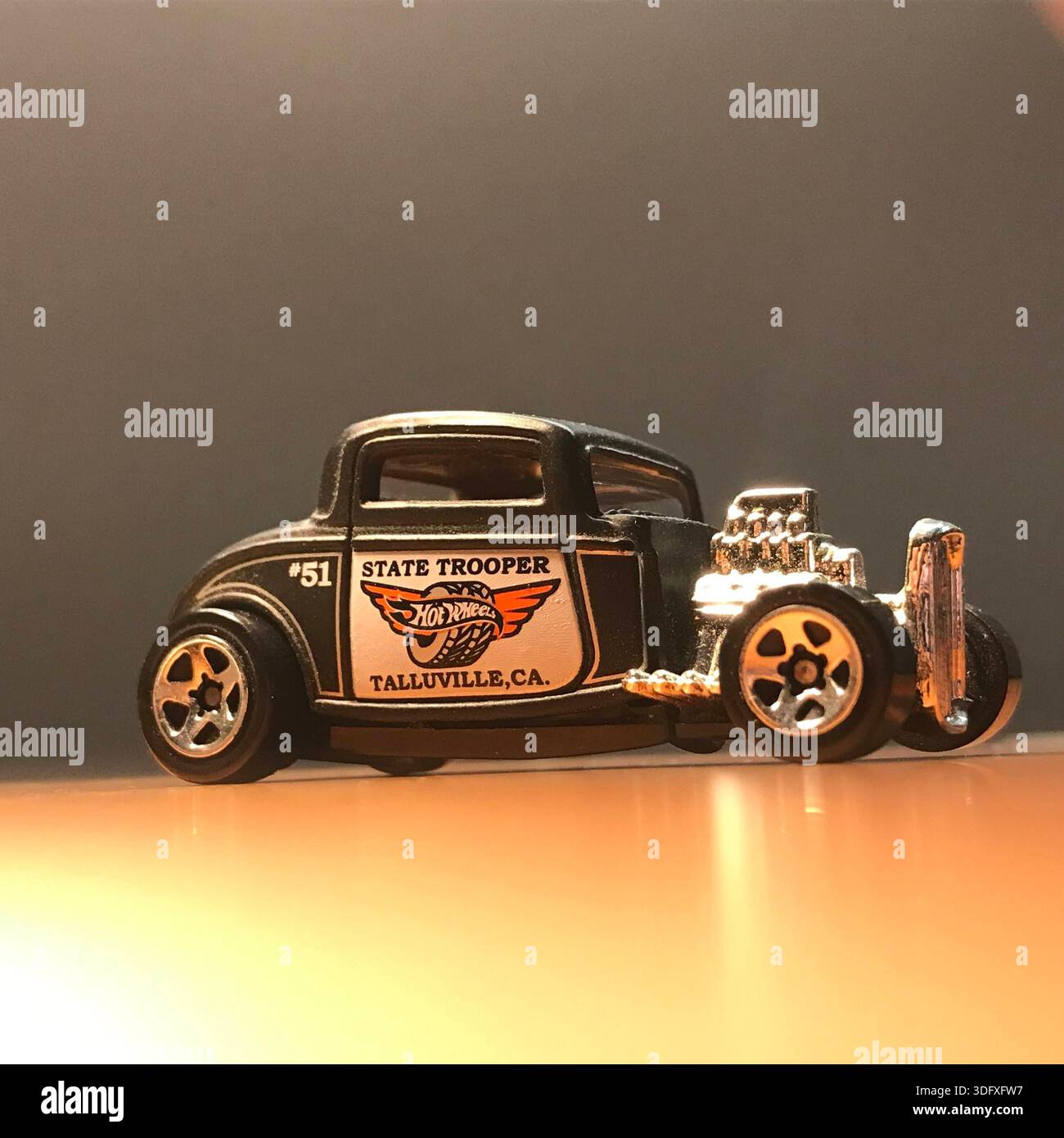 12.01.2026, Miniatur Auto Fotografie , im Bild: Hot Rod State Trooper ...