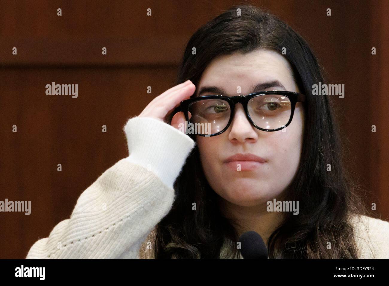 Juliana Peres Magalhães testifies during the double murder trial for ...