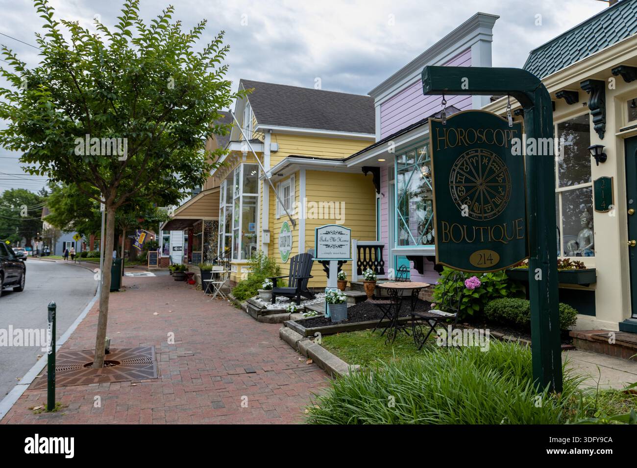 Colorful historic storefronts line hi-res stock photography and images ...