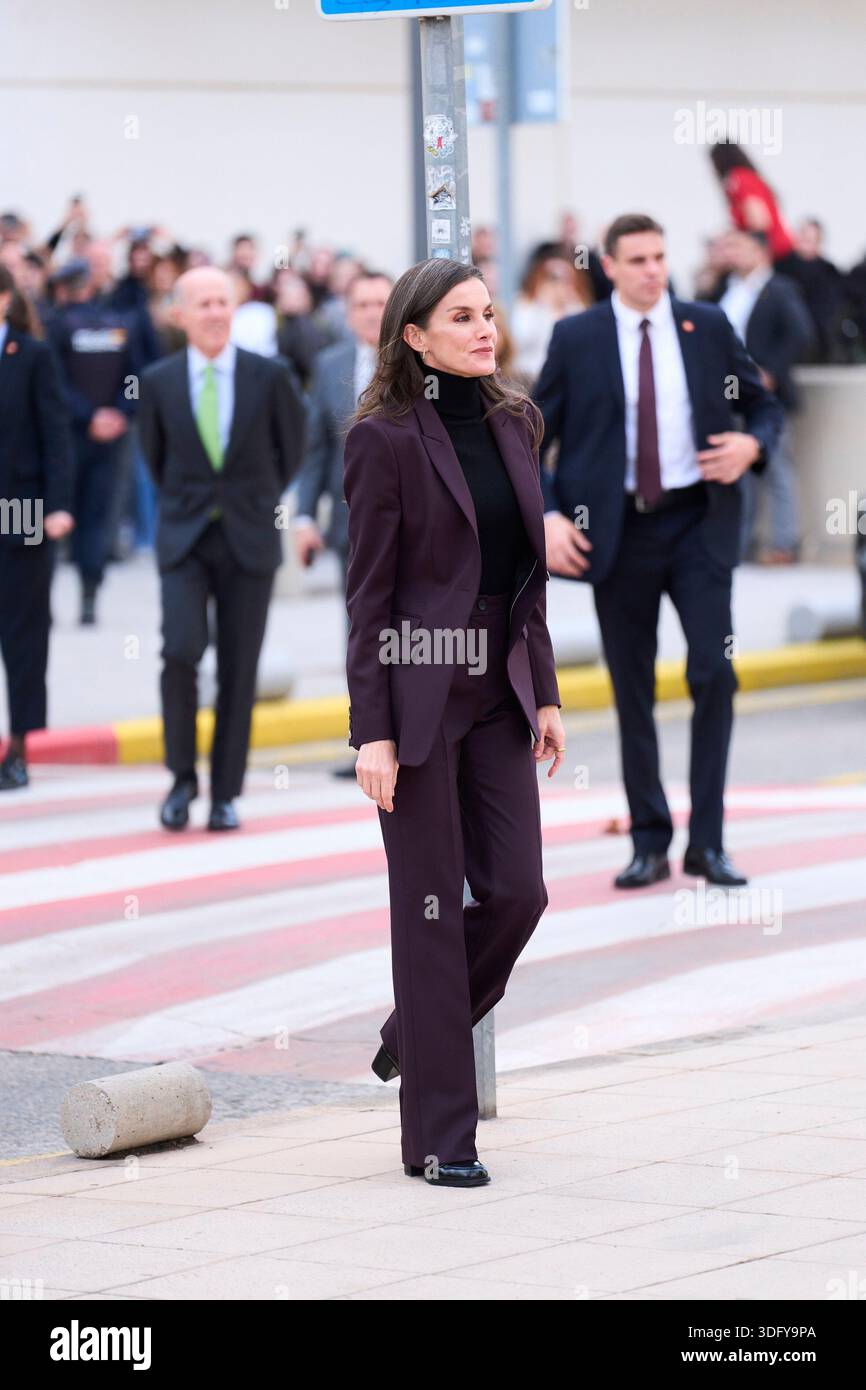 Queen Letizia of Spain visits to the project 'Save the Photos UPV ...