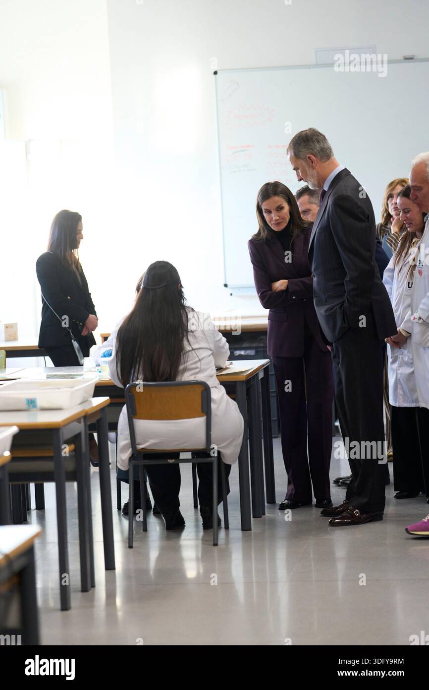Queen Letizia of Spain visits to the project 'Save the Photos UPV ...
