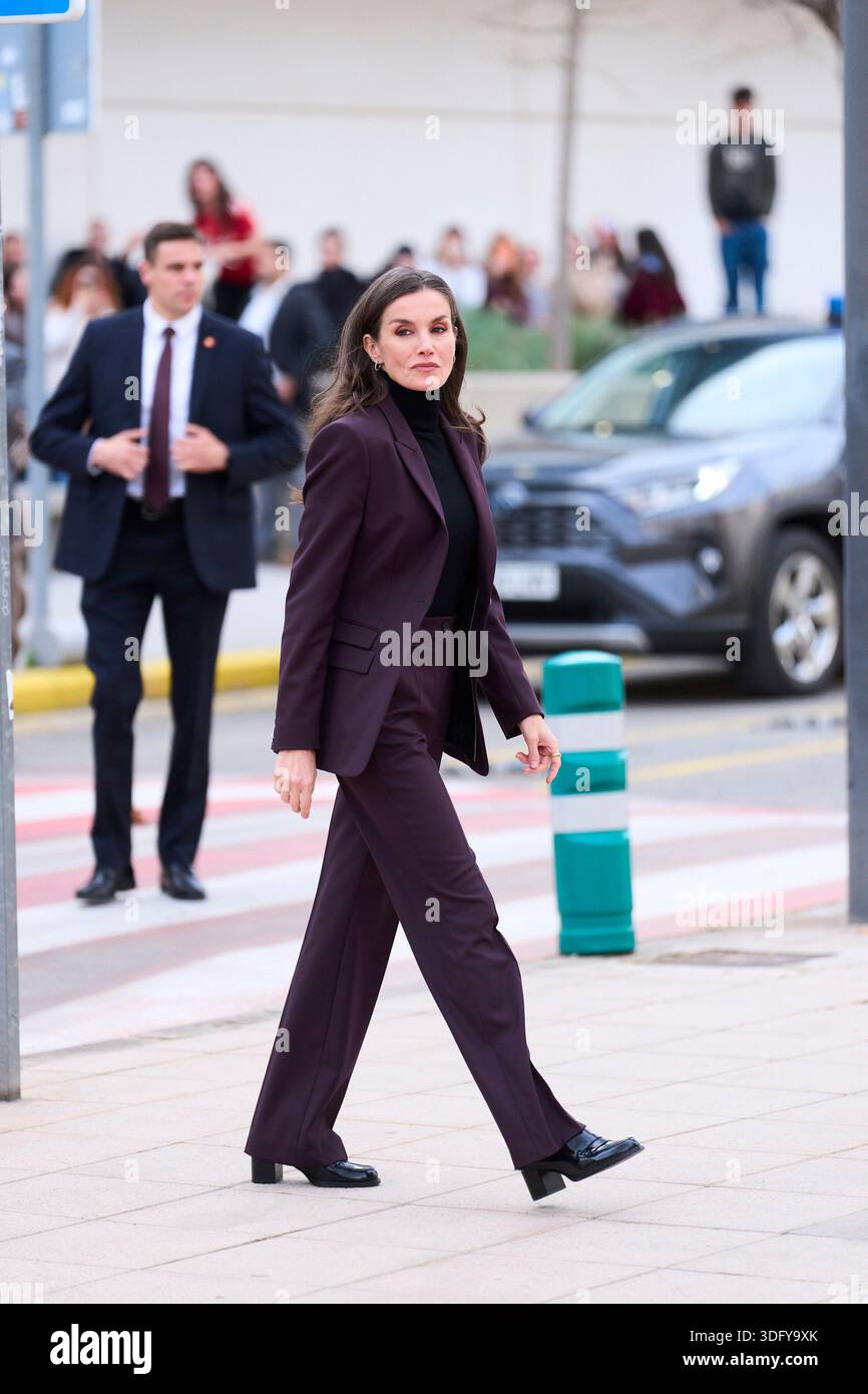 Queen Letizia of Spain visits to the project 'Save the Photos UPV ...