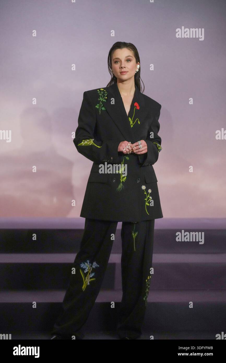 Claudia Jessie arrives for the World premiere of "Bridgerton" season 4 ...