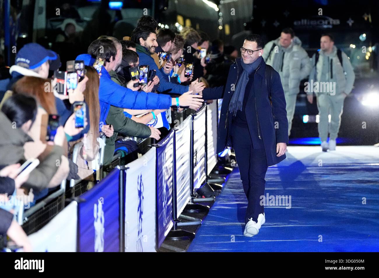 Chelsea manager Liam Rosenior arrives ahead of the Carabao Cup semi ...