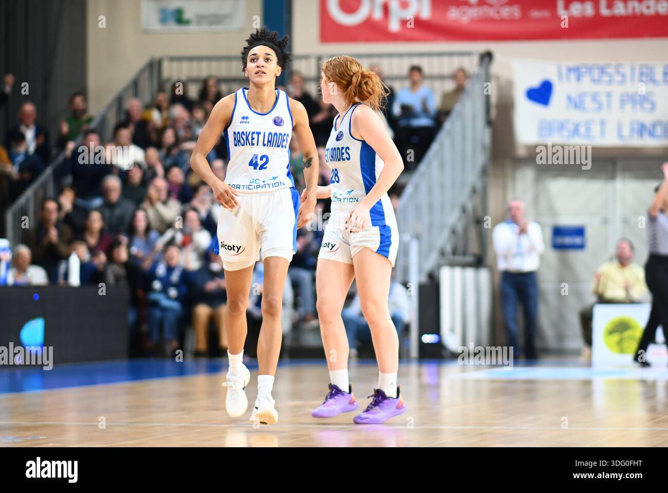 Leila Lacan of Basket Landes and Louise Bussiere of Basket Landes ...