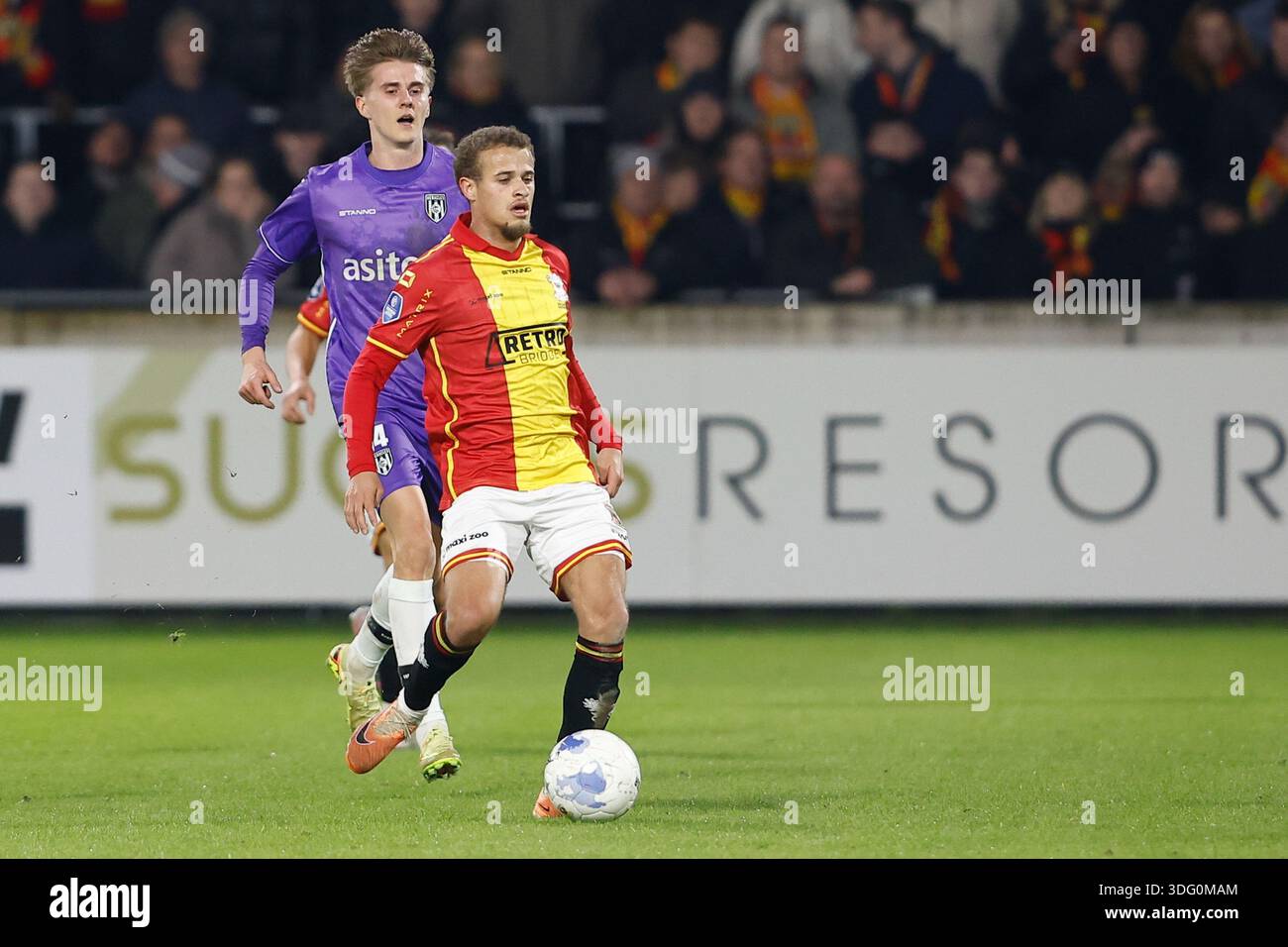 DEVENTER , 14-01-2026 , Stadium De Adelaarshorst , season 2025 / 2026 ...