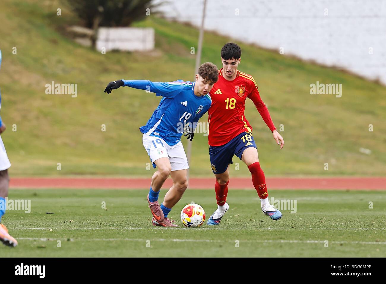 (L-R) Matteo Papaccioli (ITA), Andrea Chiummariello (ESP), JANUARY 14 ...