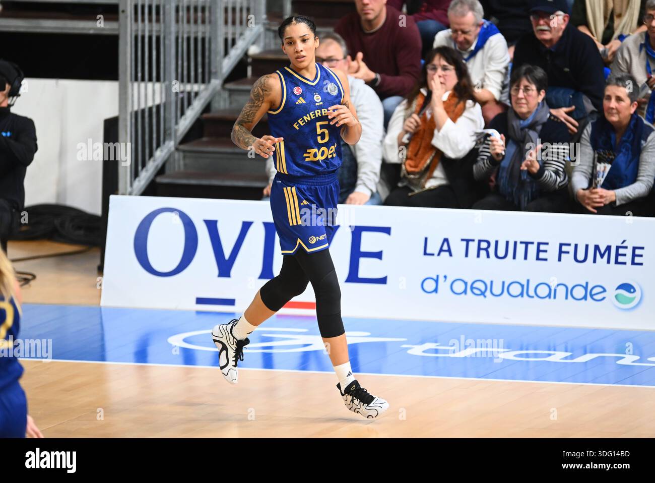 Gabby Williams of Fenerbahce during the Women's Euroleague match ...