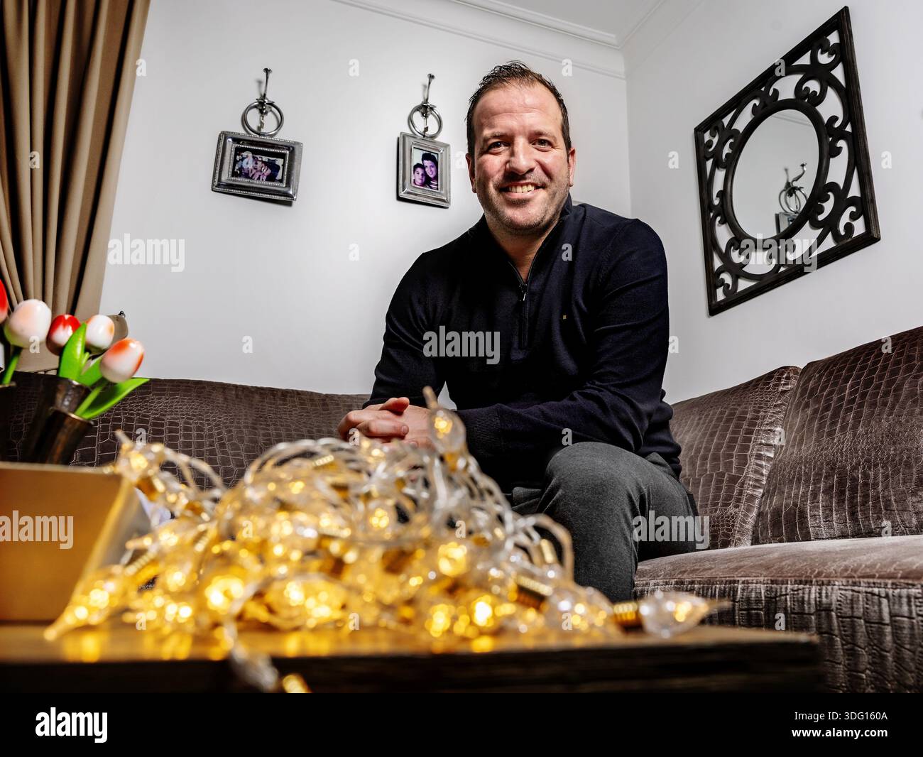 BEVERWIJK, 19-11-2025, Photo shoot with Rafael van der Vaart (Photo by ...