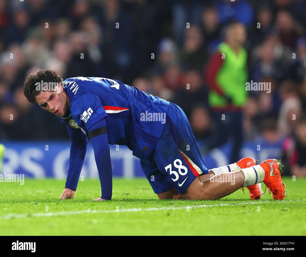 London, England, 14th January 2026. Marc Guiu of Chelsea is slowed down ...
