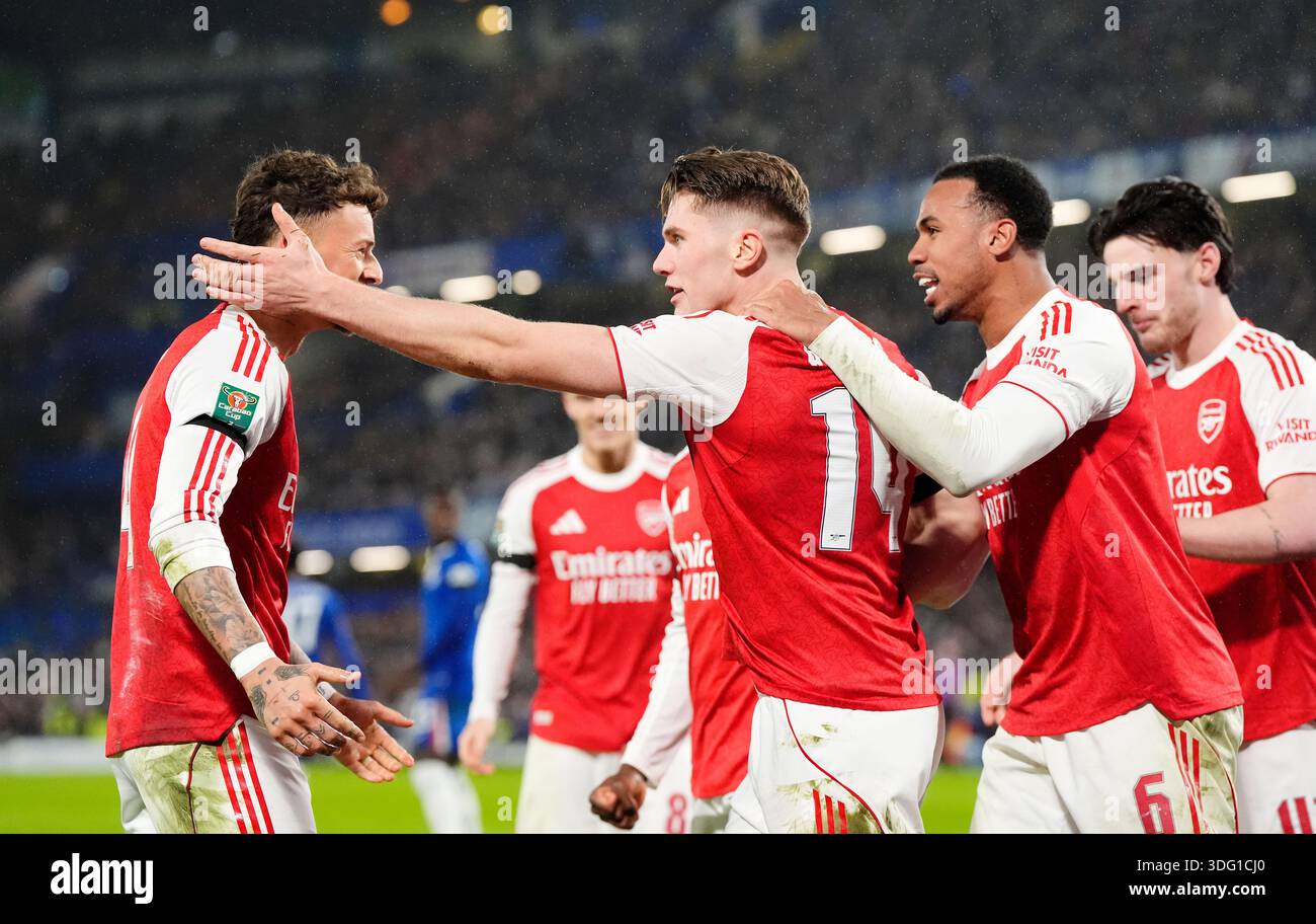 Arsenal's Viktor Gyokeres (centre) celebrates scoring their side's ...