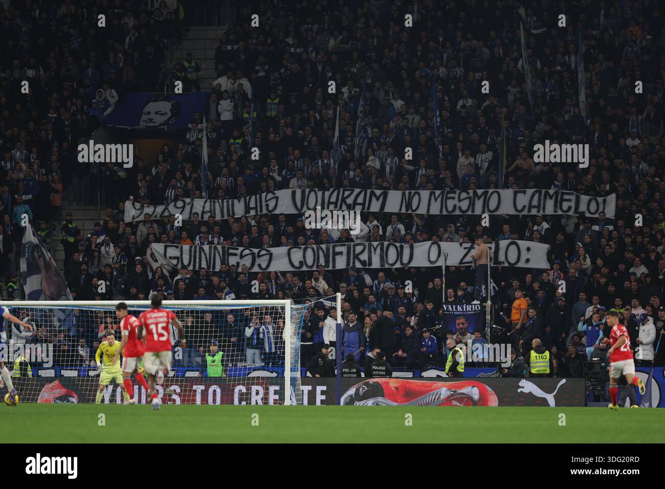 Porto, Porto, Portugal. 14th Jan, 2026. Fc porto supporters flag during ...