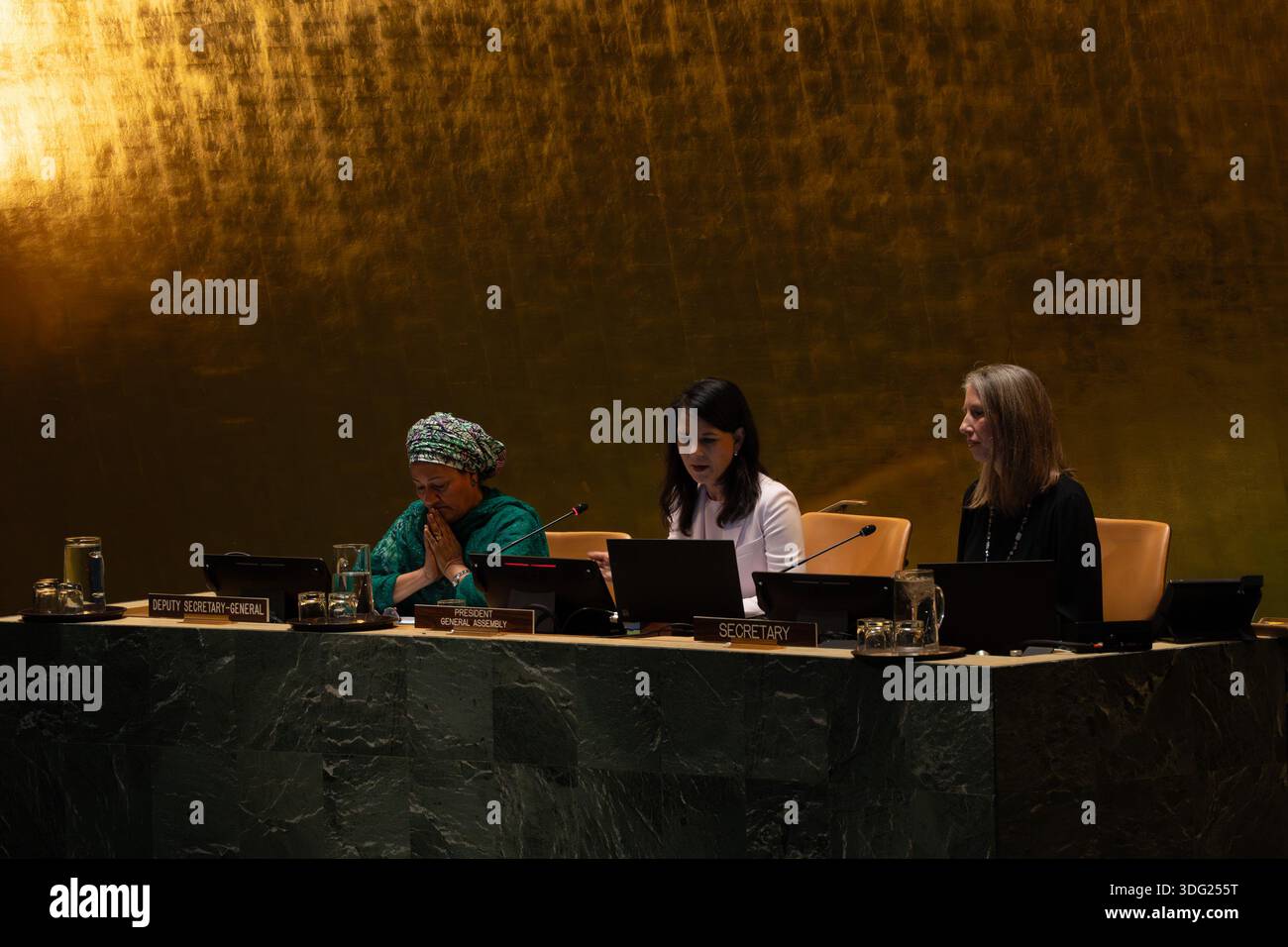 United nations general assembly meeting 2026 hi-res stock photography ...