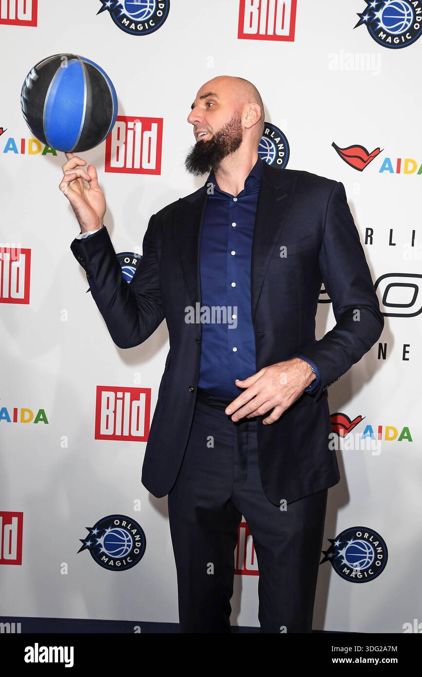 Marcin Gortat NBA legend bei der Ankunft zum NBA TIP-OFF-DINNER im Axel ...