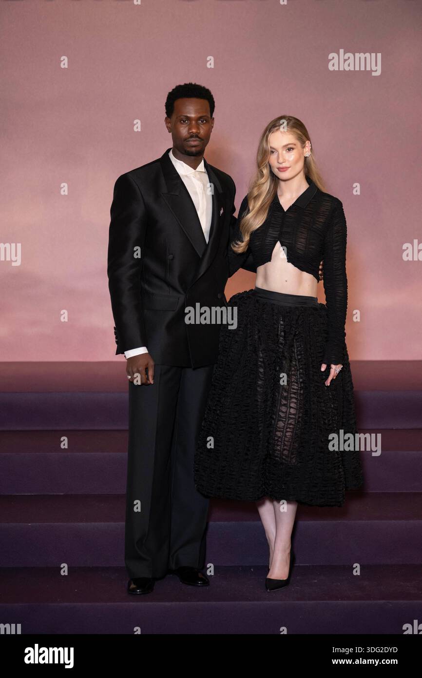 Victor Alli and Hannah Dodd attends the "Bridgerton" Season 4 Paris ...