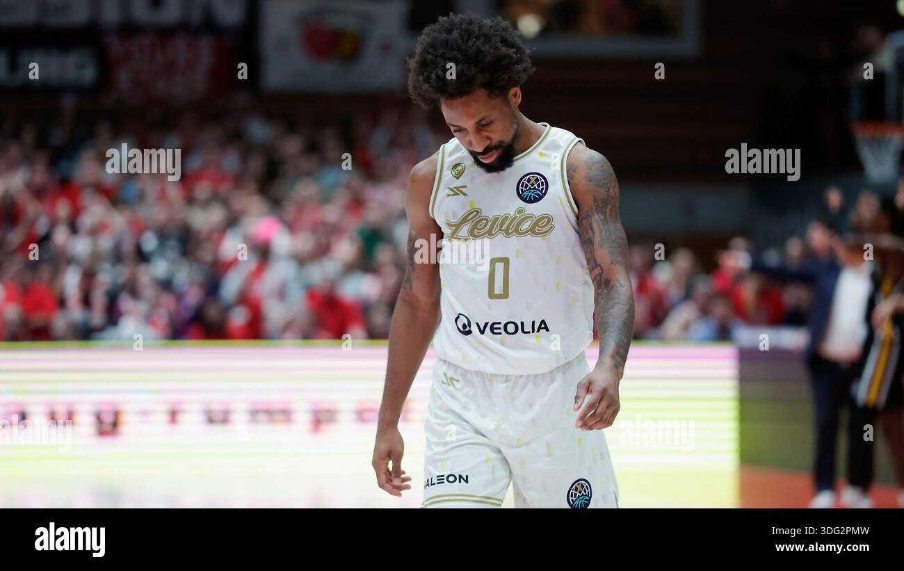 Im Bild: Enttaeuschung bei Rickey McGill (Patrioti Levice, 0) 14.01. ...