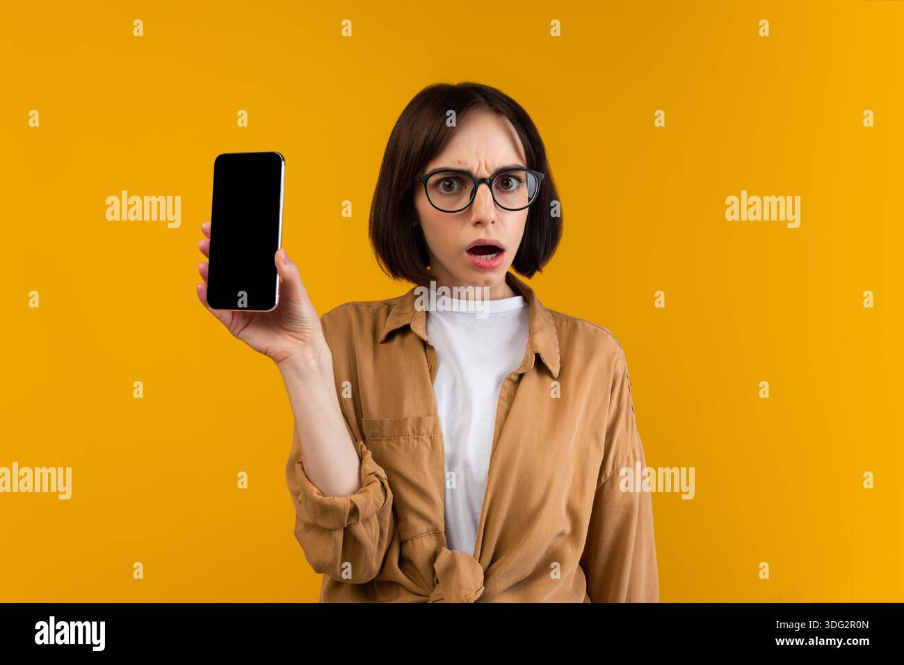 Browsing dissatisfied hi-res stock photography and images - Alamy