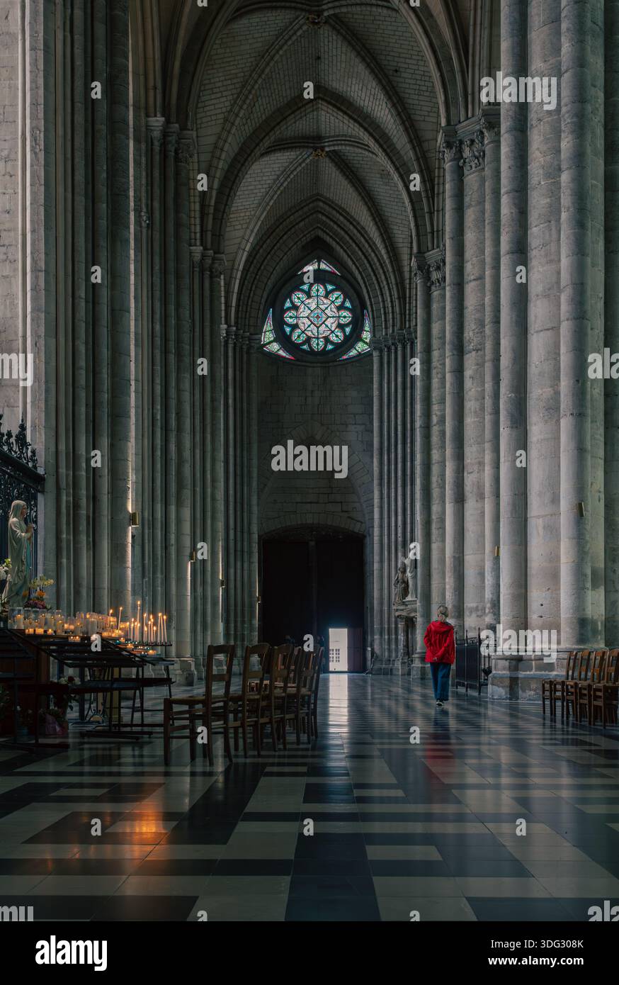 Interior of Amiens Cathedral Stock Photo - Alamy