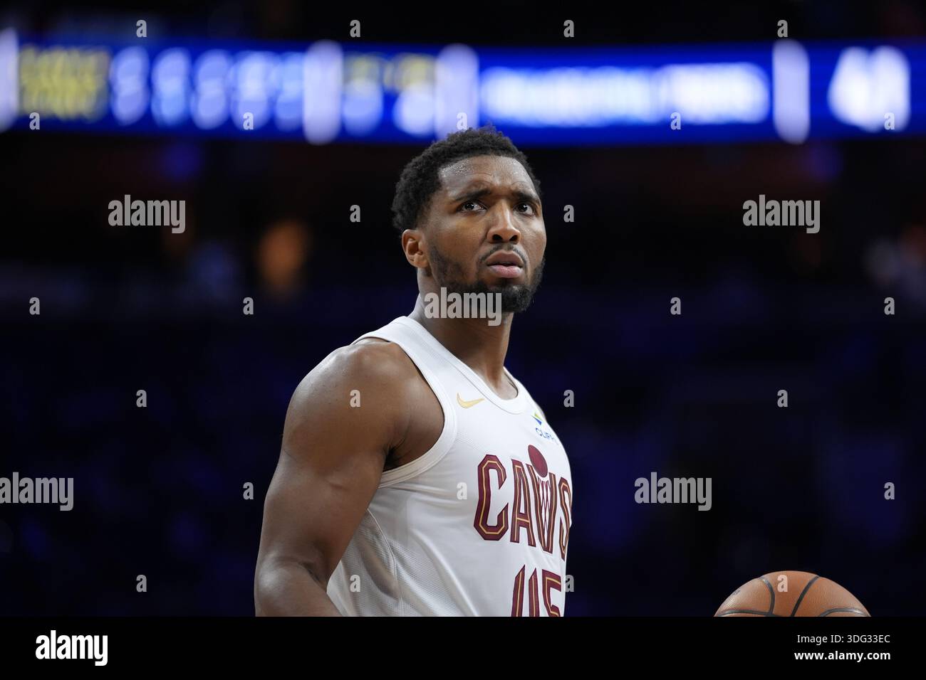 Cleveland Cavaliers' Donovan Mitchell plays during an NBA basketball ...