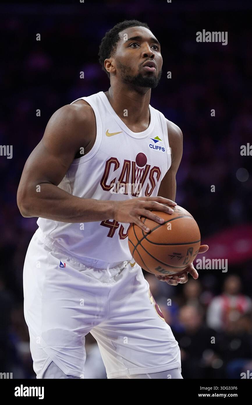 Cleveland Cavaliers' Donovan Mitchell plays during an NBA basketball ...