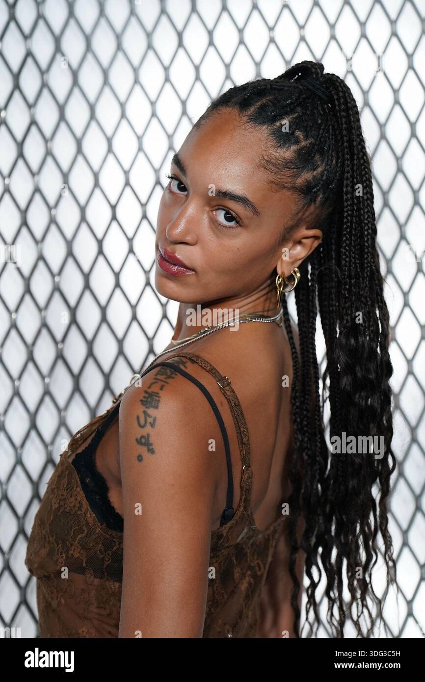 Ny. 14th Jan, 2026. Andraya Carter at arrivals for THE BEAUTY Premiere ...