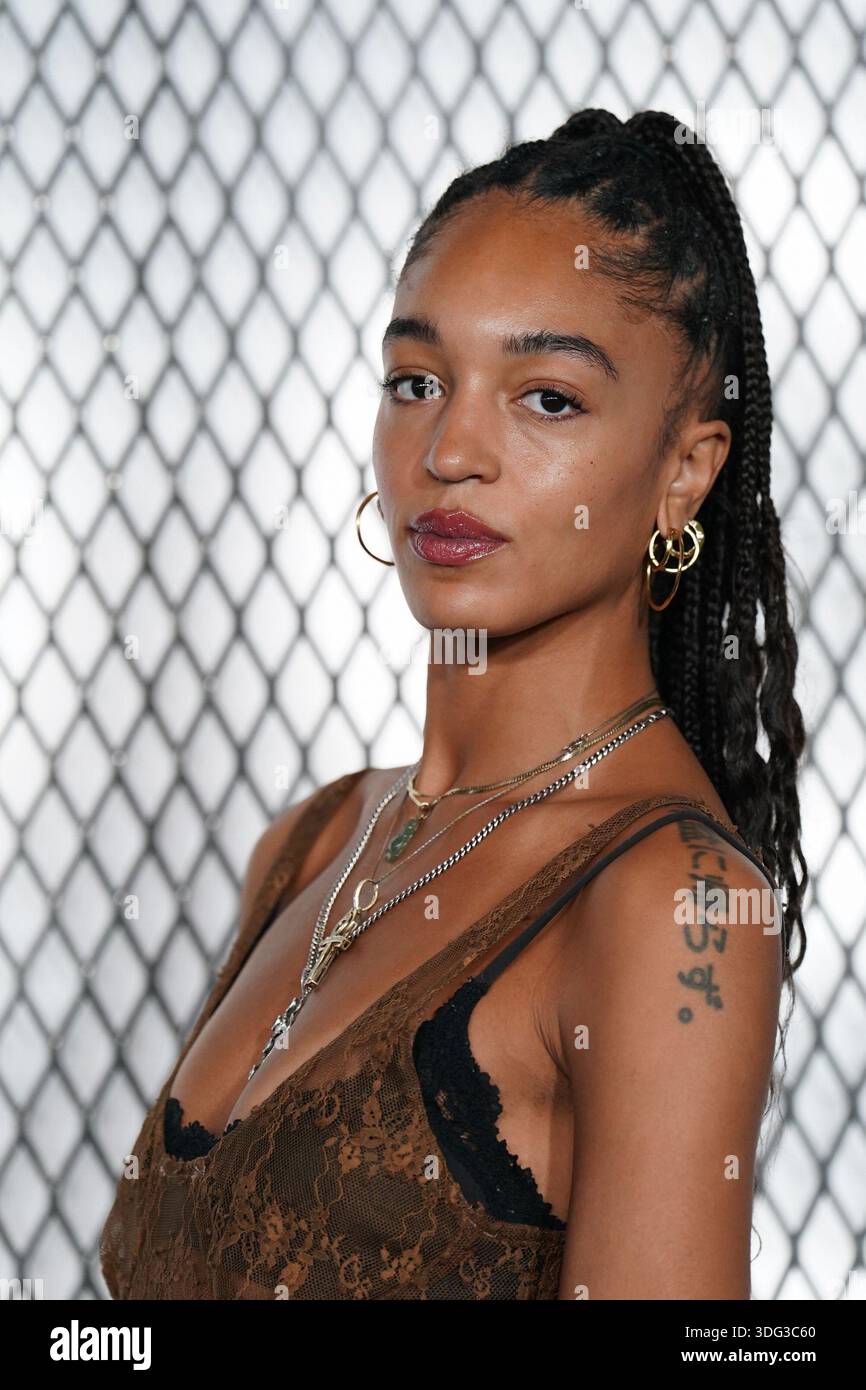 Ny. 14th Jan, 2026. Andraya Carter at arrivals for THE BEAUTY Premiere ...
