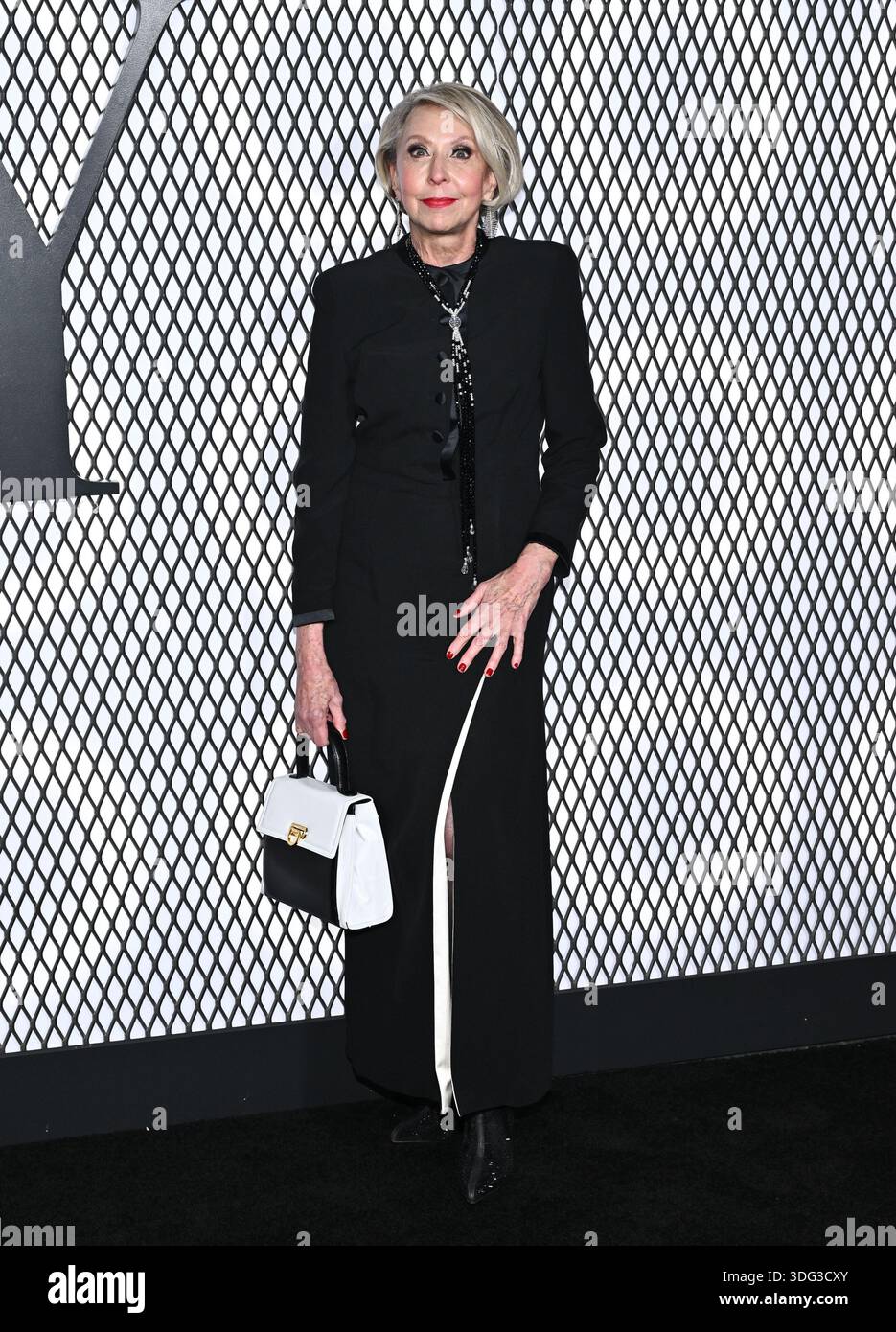 Julie Halston attends the premiere of FX's "The Beauty" at the Museum ...